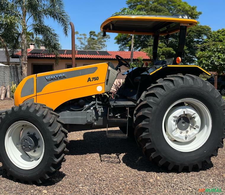 Trator Valtra/Valmet A 750 em Santo Augusto - RS à venda com