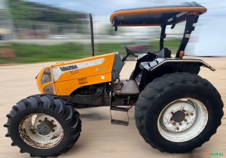 Trator Valtra/Valmet A 750 em Lagoa Formosa - MG à venda com