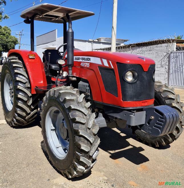 Trator Massey Ferguson em Matutina - MG à venda com preço