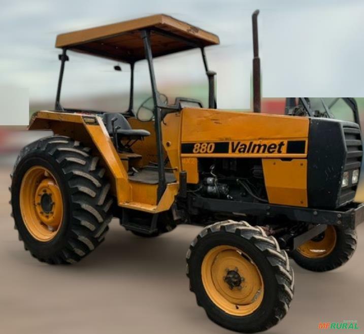 Trator Valtra/Valmet 880 no Paraná à venda com preço