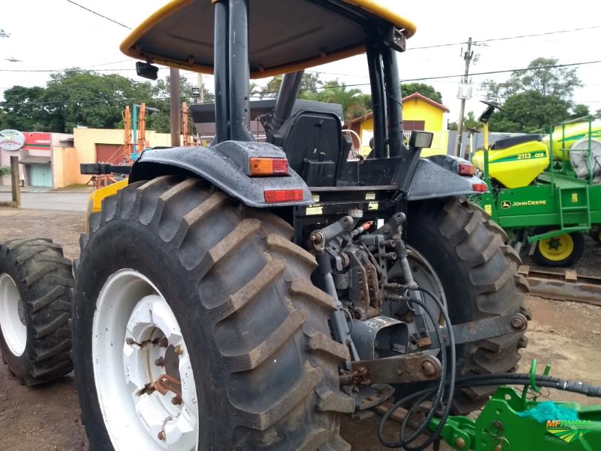 Trator Valtra/Valmet 900 4X4 Ano 09 em São Miguel Arcanjo SP à 329090