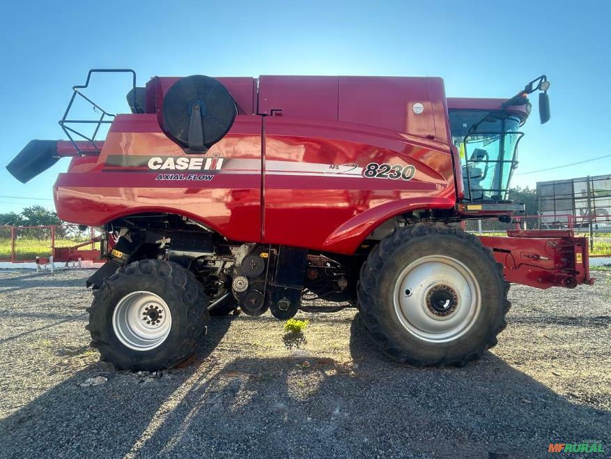 Colheitadeira Plataforma 40 Pe | Preço Venda Compra - MF Rural
