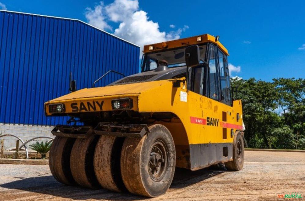 Rolo Compactador de Pneus Sany Spr200 Ano 2017 em Cotia SP à 638406