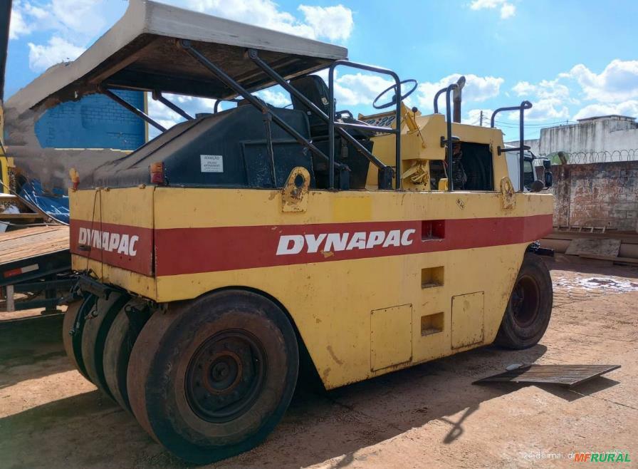 Rolo de Pneus Dynapac Cp221 Ano 2008 em Campinas SP à venda. 695163
