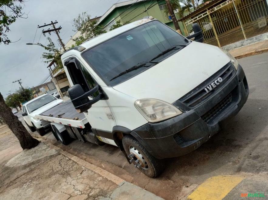 Iveco Daily 70C16 Ano 2008 Com Plataforma, 300.000 Km em 766913