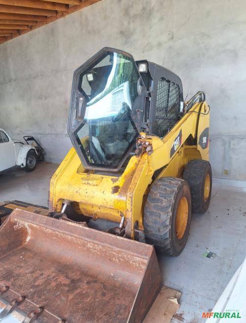 Minicarregadeira Caterpillar 246C Ano 2010 Com 6350 Horas em 788787