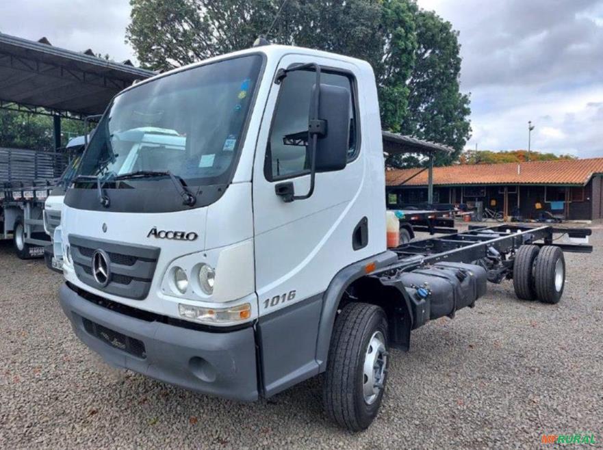 Caminhão Mercedes mb 1016 Accelo Ano 2022, 4X2, 3/4, no Chassis, 790293