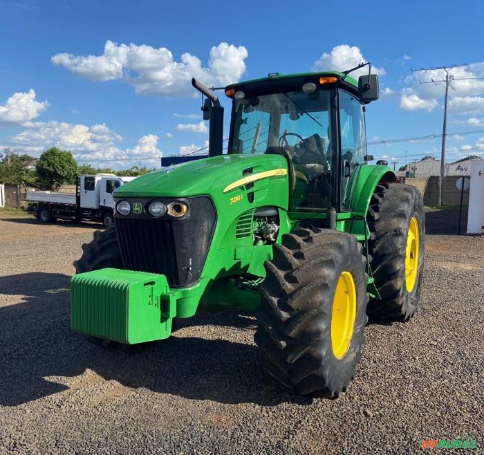 John Deere 7230 J à venda com preço