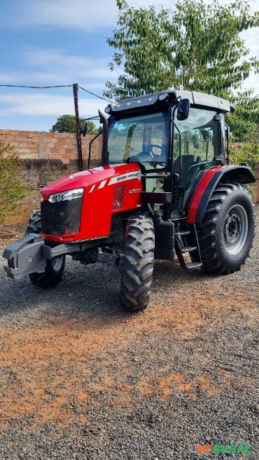 Massey Fergusson 4707 Com Power Shuttle 2021 em Porto Ferreira 801890