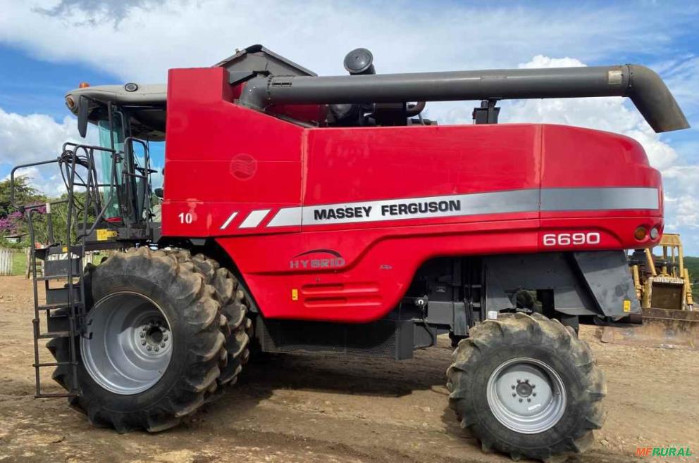 Colheitadeira mf 6690 Ano 2016 Plat30 Pés Duplada Com Cabine 845711