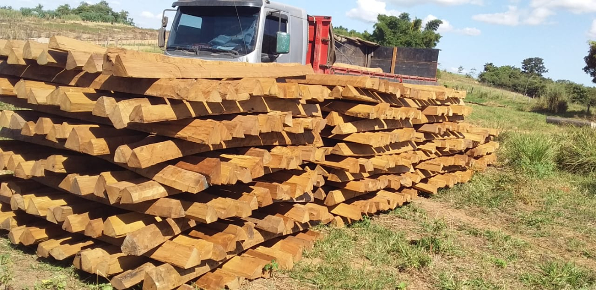 Lascas à venda com preço Lascas