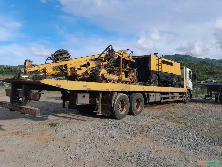 Conjunto de Perfuratriz E Compressor em Camboriú SC à venda. 776539