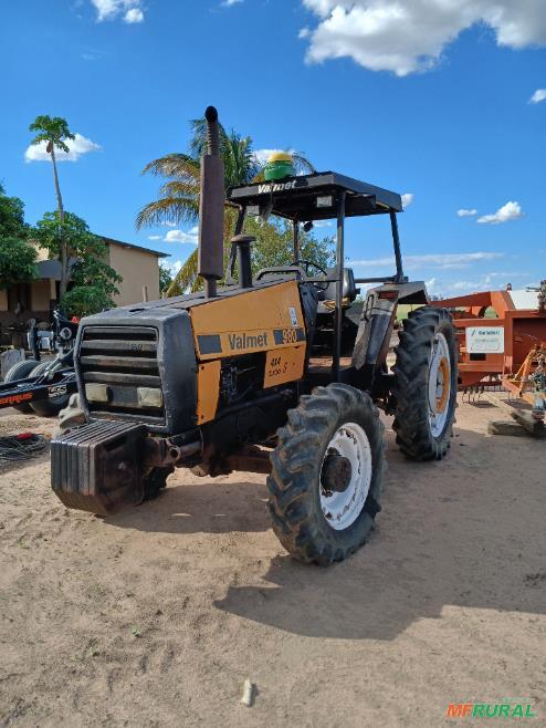 Trator Valtra/Valmet 980 na Bahia à venda com preço