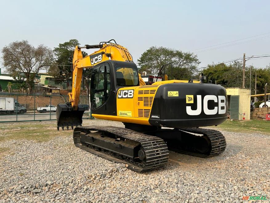 Escavadeira Hidráulica Jcb js 200 Lc em Itatiba SP à venda. 825307
