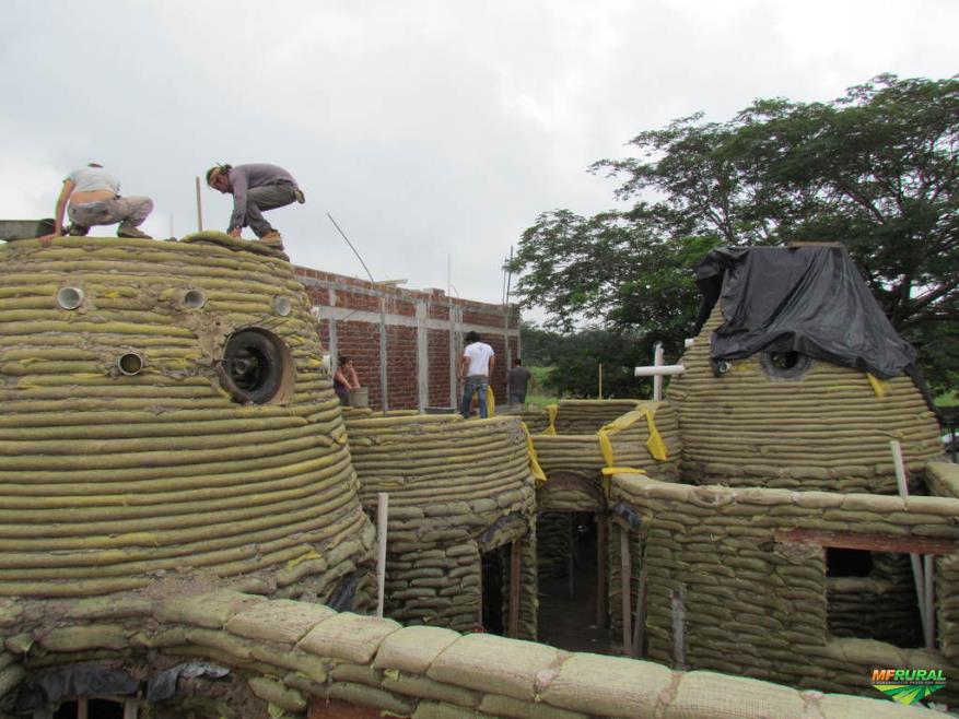 Hiperadobe Construção Ecológica em Itápolis SP à venda. Compre 368705