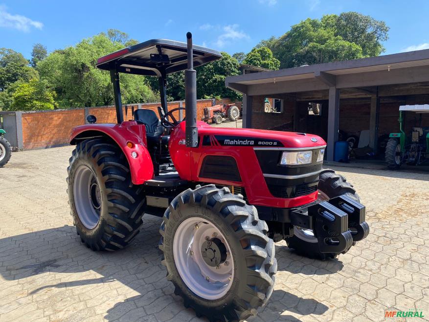 Trator Mahindra à venda com preço