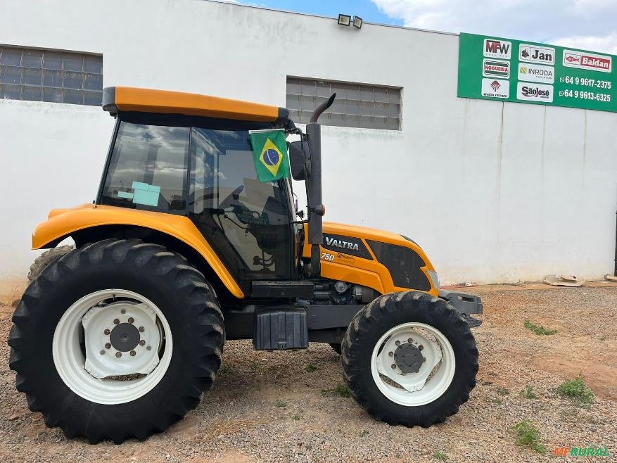Trator Valtra/Valmet A 750 em Catalão - GO à venda com preço
