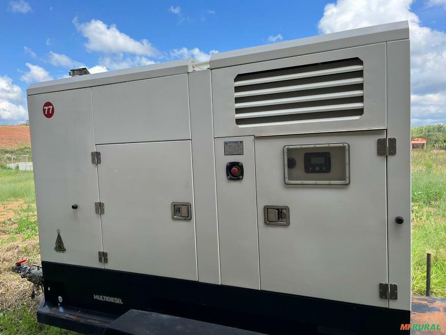 Grupo Gerador de Energia Carenado 75/80 Kva em Belo Horizonte MG 611750
