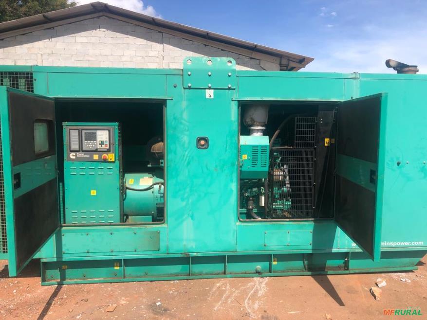 Gerador de Energia Carenado 625/600 Kva 6900 Horas de Uso em 613455
