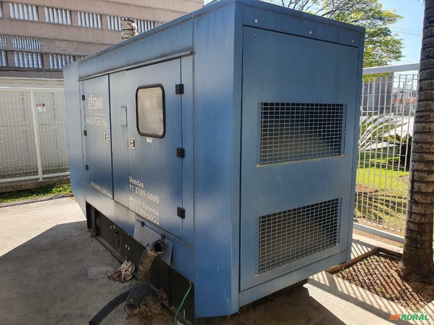 Gerador de Energia Carenado 260/250 Kva Ano 2014 em São Paulo SP 617394