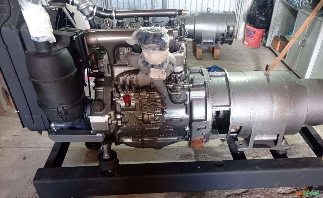 Gerador de Energia 35/30 Kva/ Motor Mwm em Santo André SP à 638787