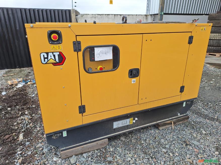 Gerador de Energia 75 Kva 80 Kva Ano 2023 Caterpillar 400 Hrs 859511