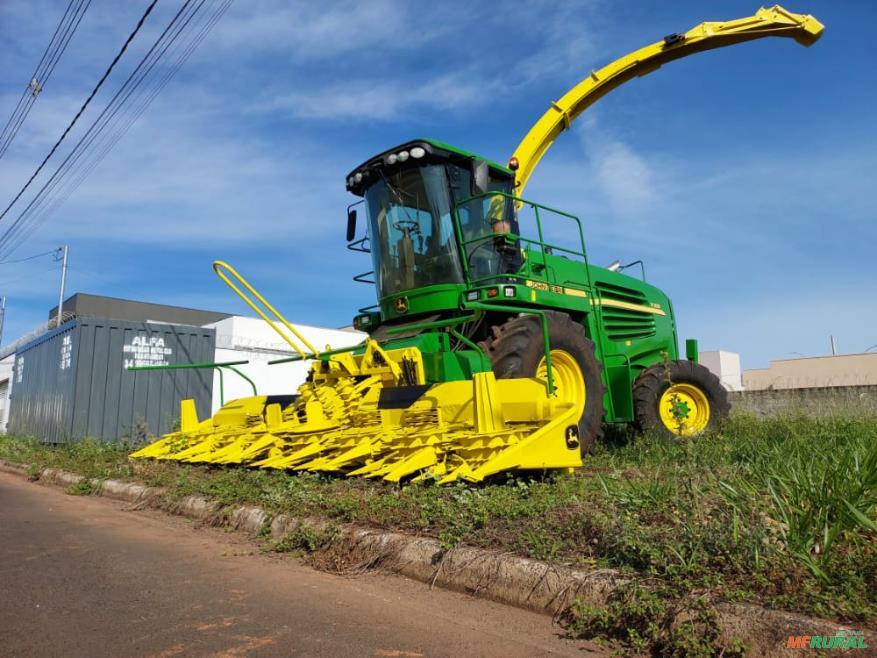 Colheitadeira John Deere FORRAGEIRA 7350 à venda com preço