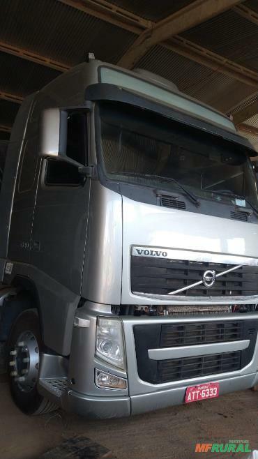 Caminhão Volvo Caminhão Volvo fh 520 Ano 2015 Ano 15 em Pitanga 638780