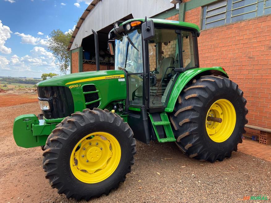 Trator John Deere 6100 J 4X4 Ano 21 em Pitanga PR à venda. 659284