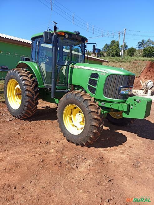 Trator John Deere 6135J 4X4 Ano 17 em Pitanga PR à venda. Compre 693696