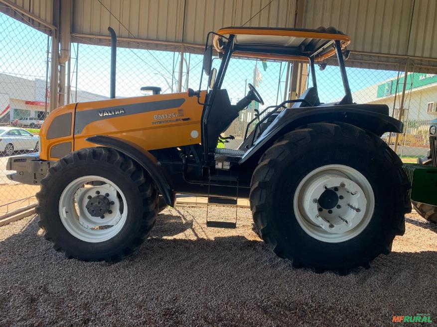 Trator Valtra bm 125 Ano 2011 em Pitanga PR à venda. Compre 774231