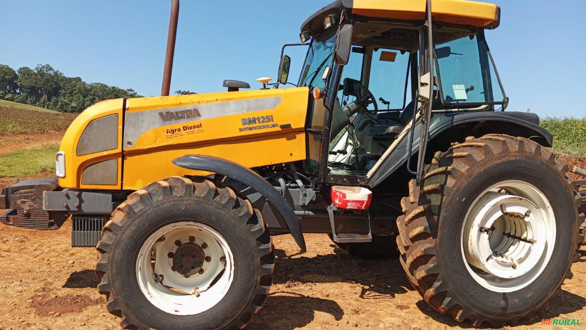 Trator Valtra bm 125 Ano 2012 em Pitanga PR à venda. Compre 792529