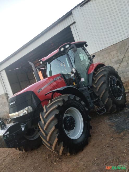 Case Puma 200 à venda com preço