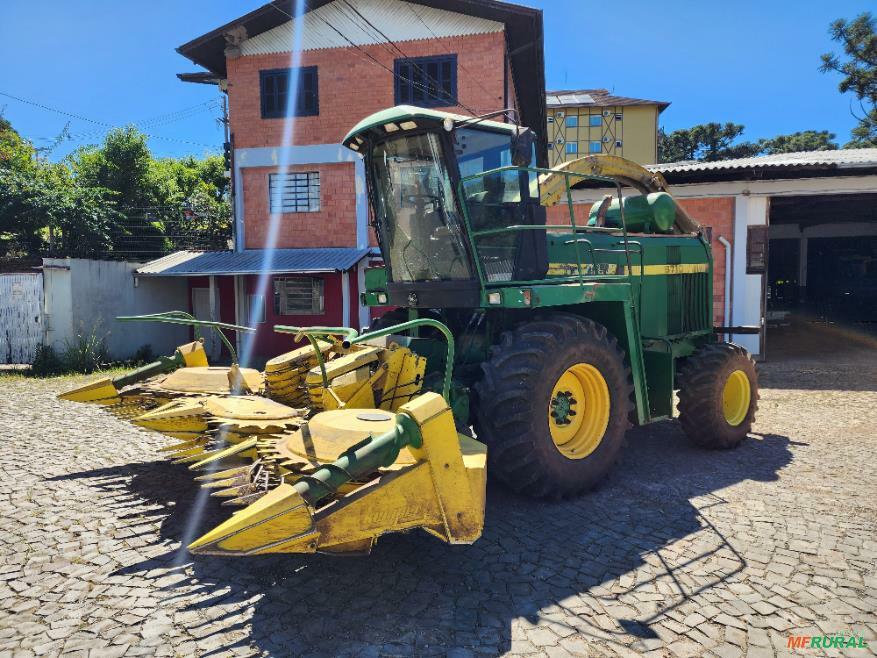 Forrageira John Deere 6710 em Nova Petrópolis RS à venda. Compre 790881