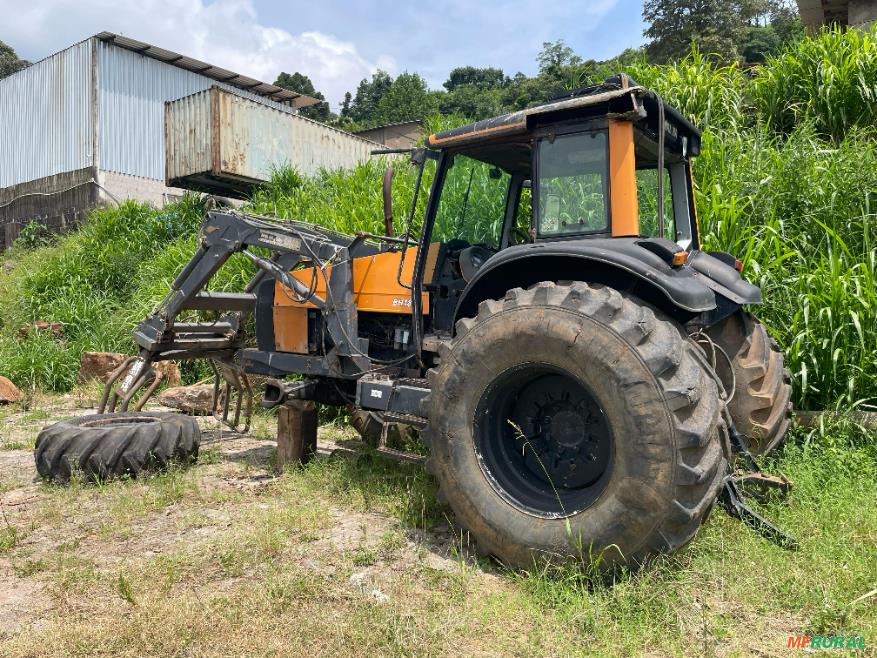 Trator Valtra Bh180 Com Plaina Baldan em Nova Petrópolis RS à 790889