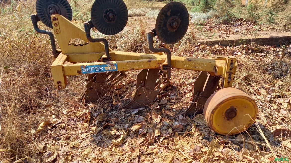 Arado Aiveca Bacias | Preço Venda Compra - MF Rural