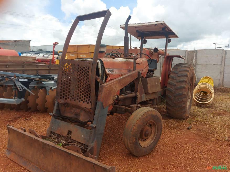 Trator Massey Ferguson 295 à venda com preço