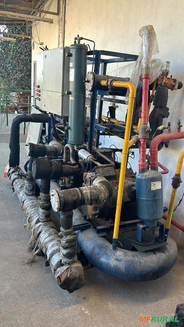 Um Rack Completo , Com Quatro Compressores, Mais um Evaporador 798264