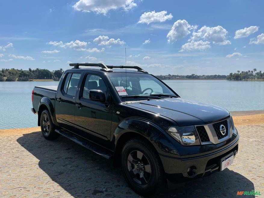 Nissan Frontier 2.5 xe Turbo Diesel 4X2 em Belo Horizonte MG à 631845