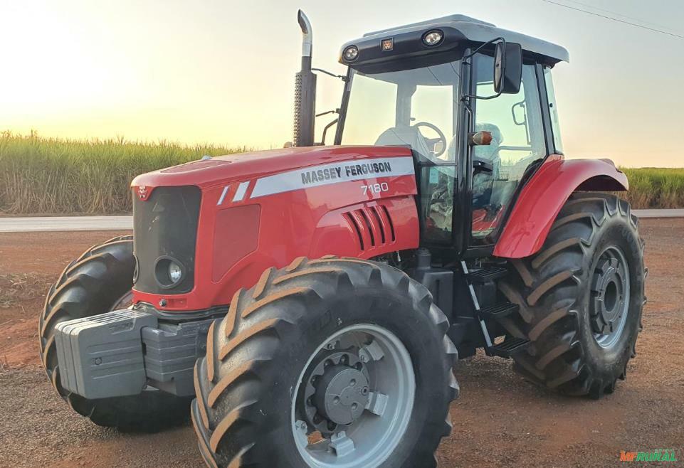 Trator Massey Ferguson 7180 4X4 Ano 12 em Morro Agudo SP à 637949