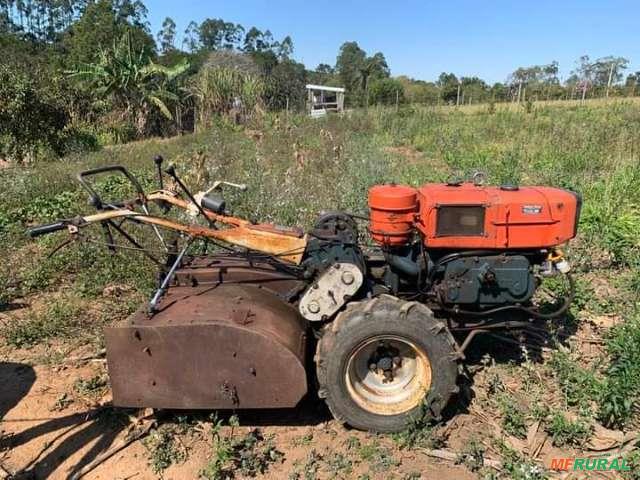 Trator Mini/ Micro Trator 4X2 Ano 80 em São Miguel Arcanjo SP à 630176