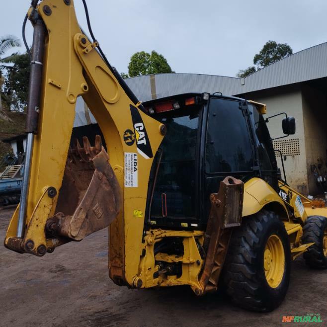 Retroescavadeira 416E - Caterpillar em Marechal Floriano ES à 634667