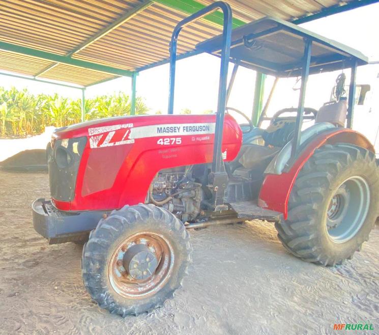 Trator Mini/ Micro Trator 4X4 Ano 12 em Pirapora MG à venda. 635799