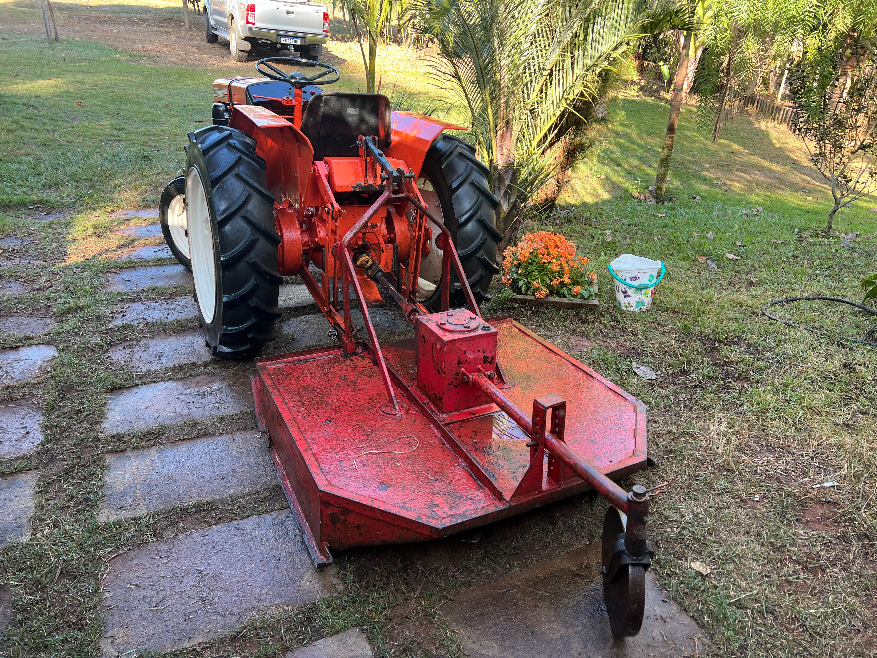 Trator Agrale 4100 à venda com preço