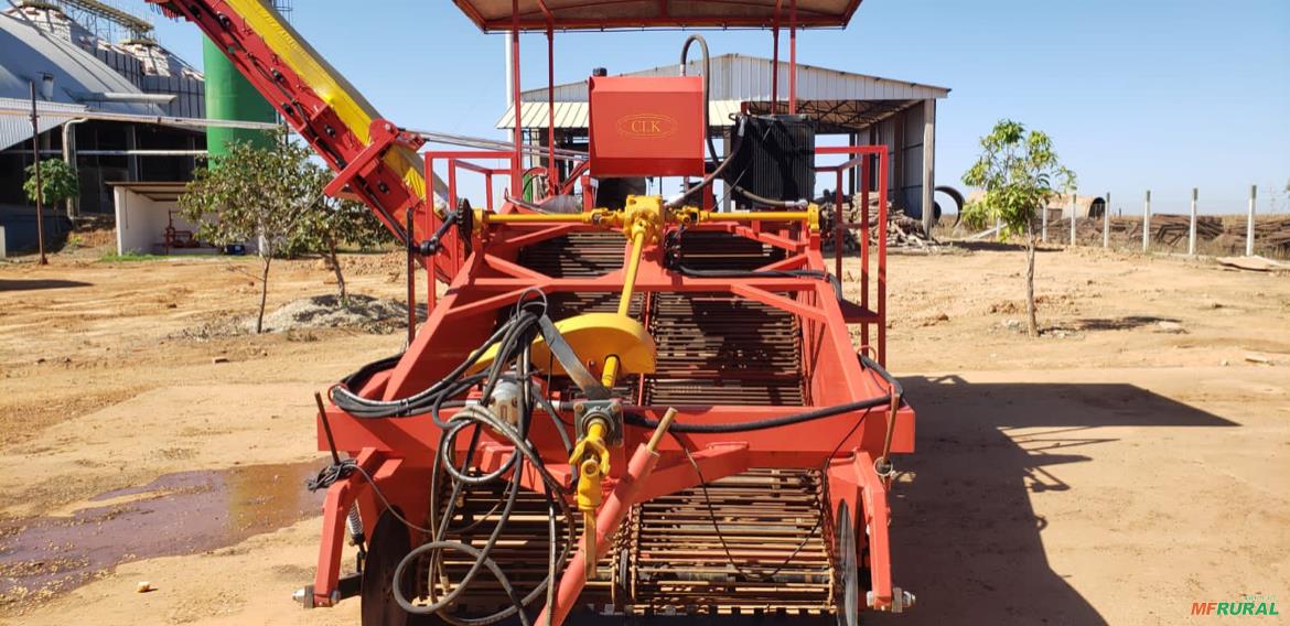 Arrancador Batata Marca Cipola - Colheitadeiras/ Colhedoras