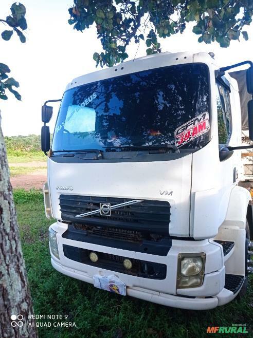Caminhão Volvo vm 260 Ano 11 em Paraíso do Tocantins TO à venda. 638885