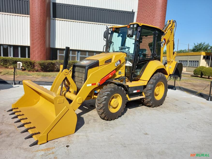 Retroescavadeira em Campo Largo - PR à venda com preço