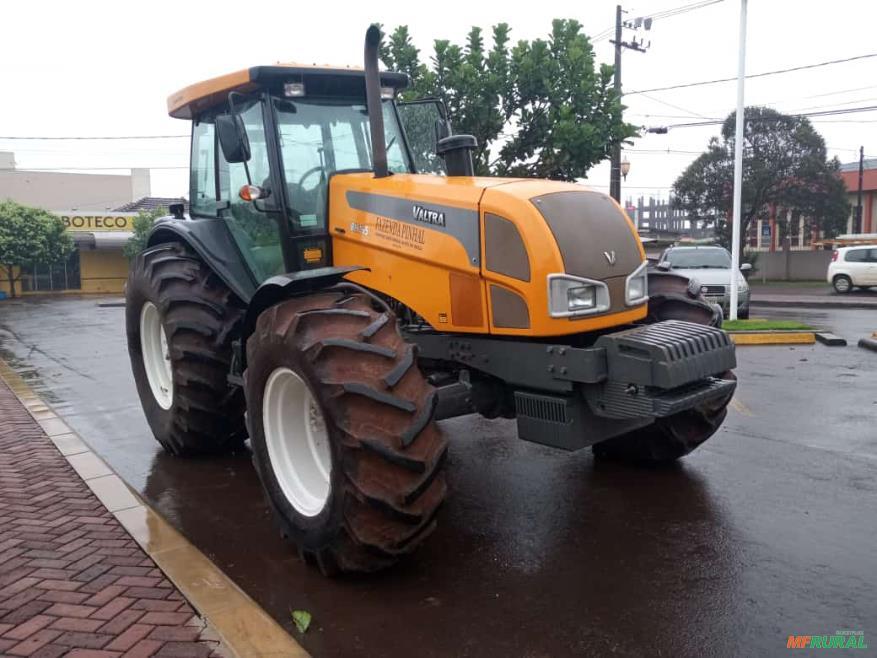 Trator Valtra/Valmet bh 165 4X4 Ano 16 em Ubiratã PR à venda. 673731