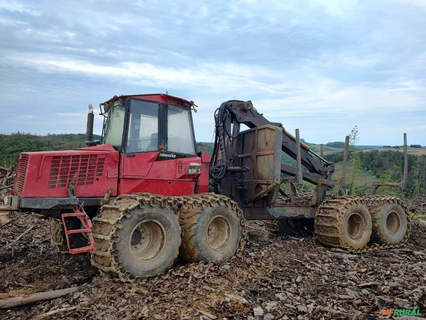Komatsu 8X8 em Encruzilhada do Sul RS à venda. Compre direto 662152