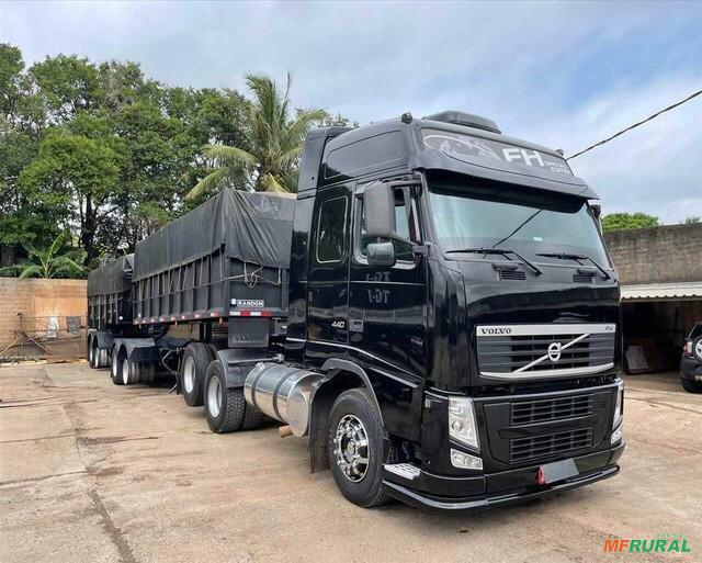Caminhão Volvo fh 440 Ano 09 em Uberaba MG à venda. Compre 668739